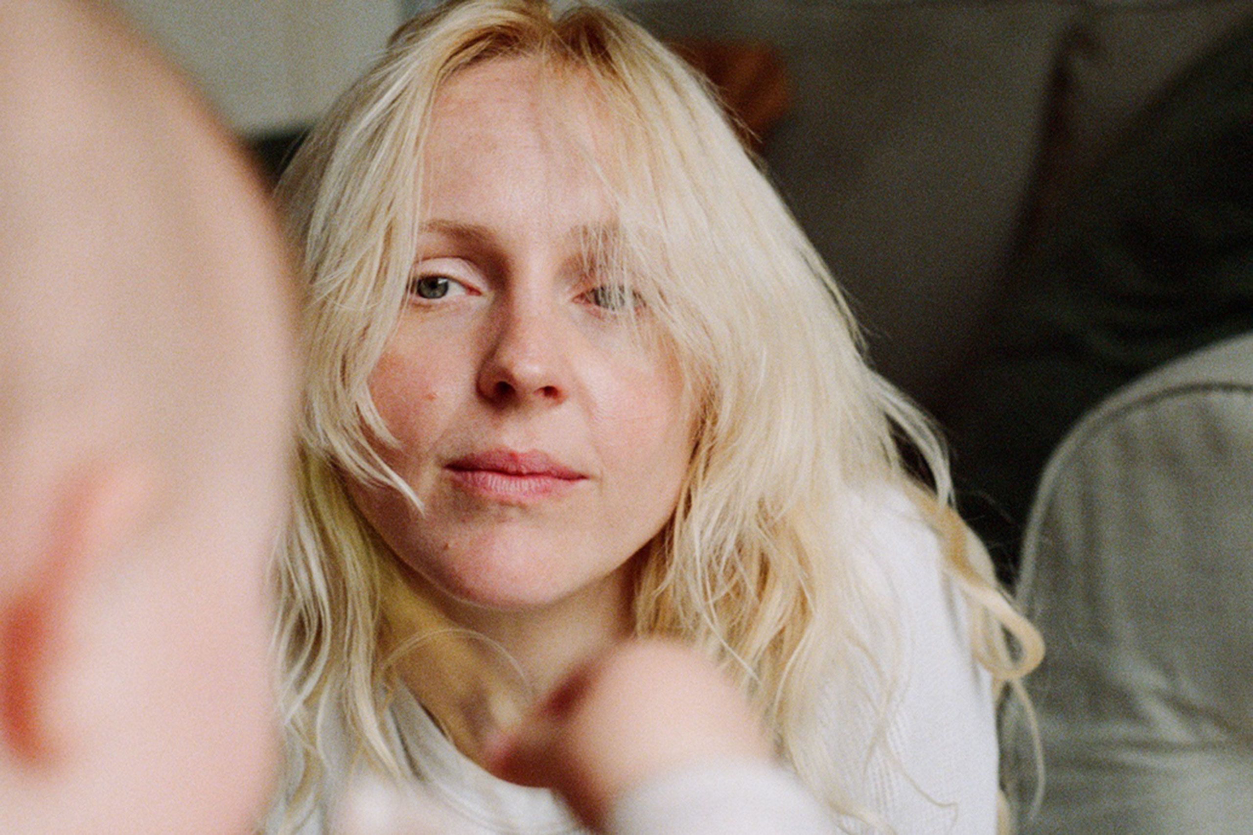 Laura Marling is going to teach an online songwriting workshop through ...