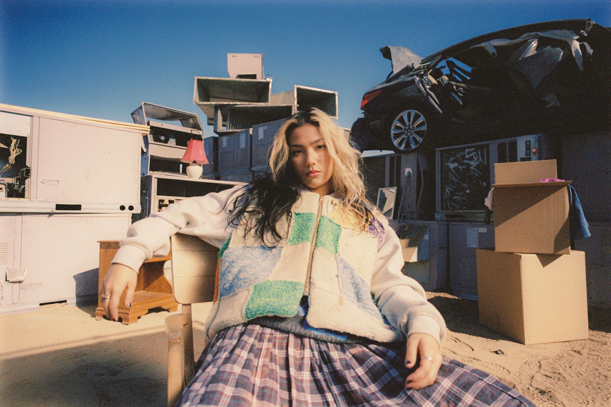 spill tab has shared 'Assis' from her upcoming debut album - Dork