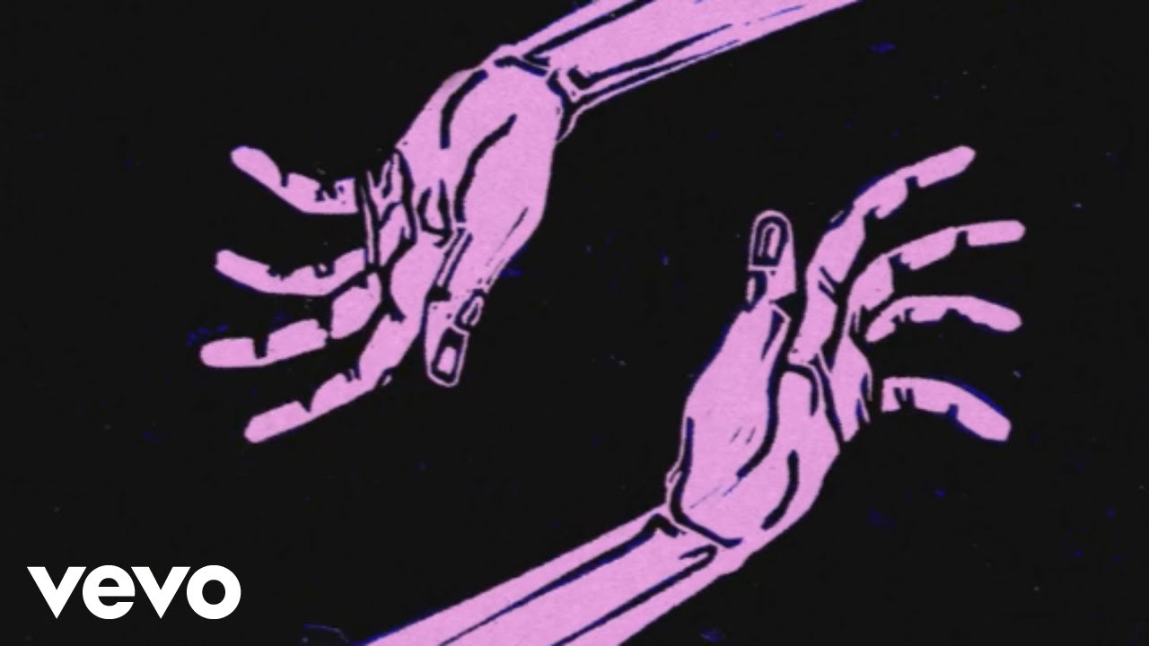 Marika Hackman has released a new version of 'Skin' featuring Laura Marling - Dork