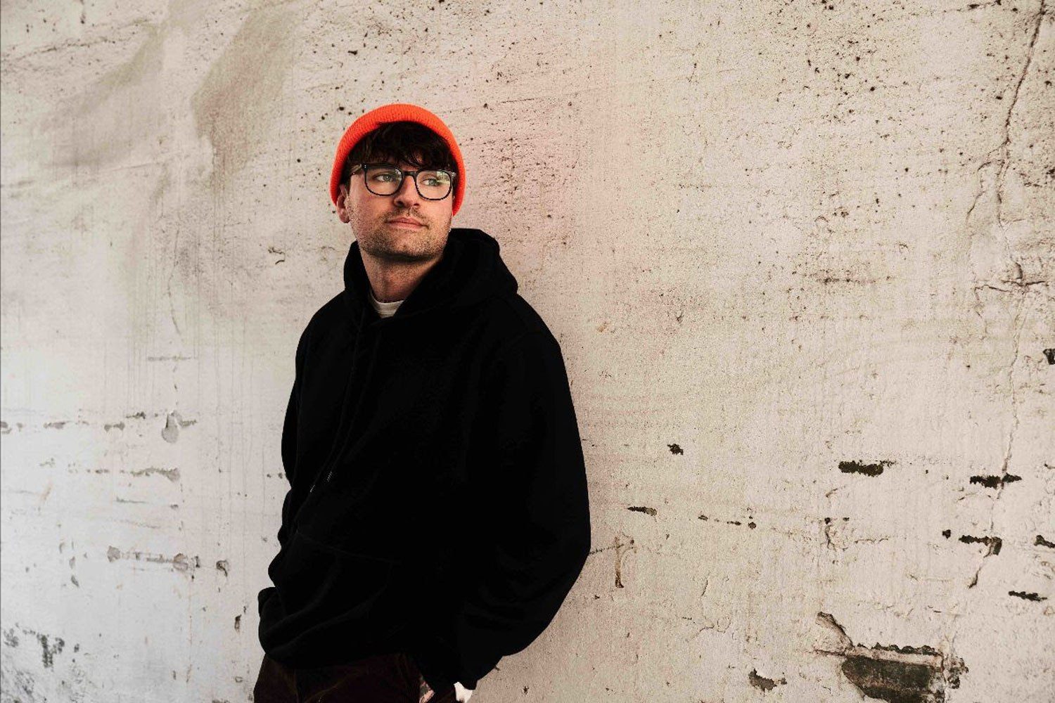 Mike Duce from Lower Than Atlantis has launched a new project, Headache ...