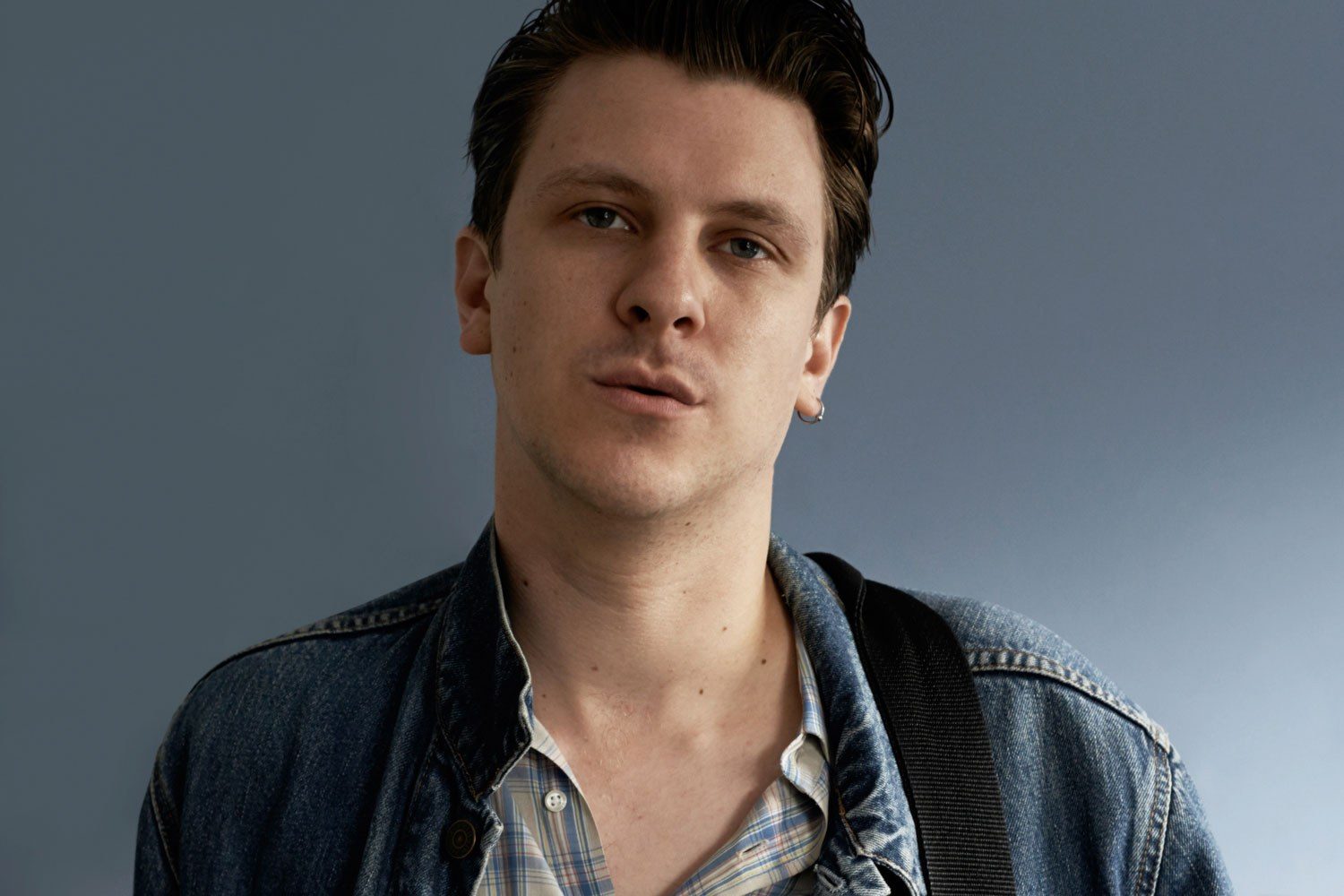 Jamie T is teasing fans with his croissant - Dork