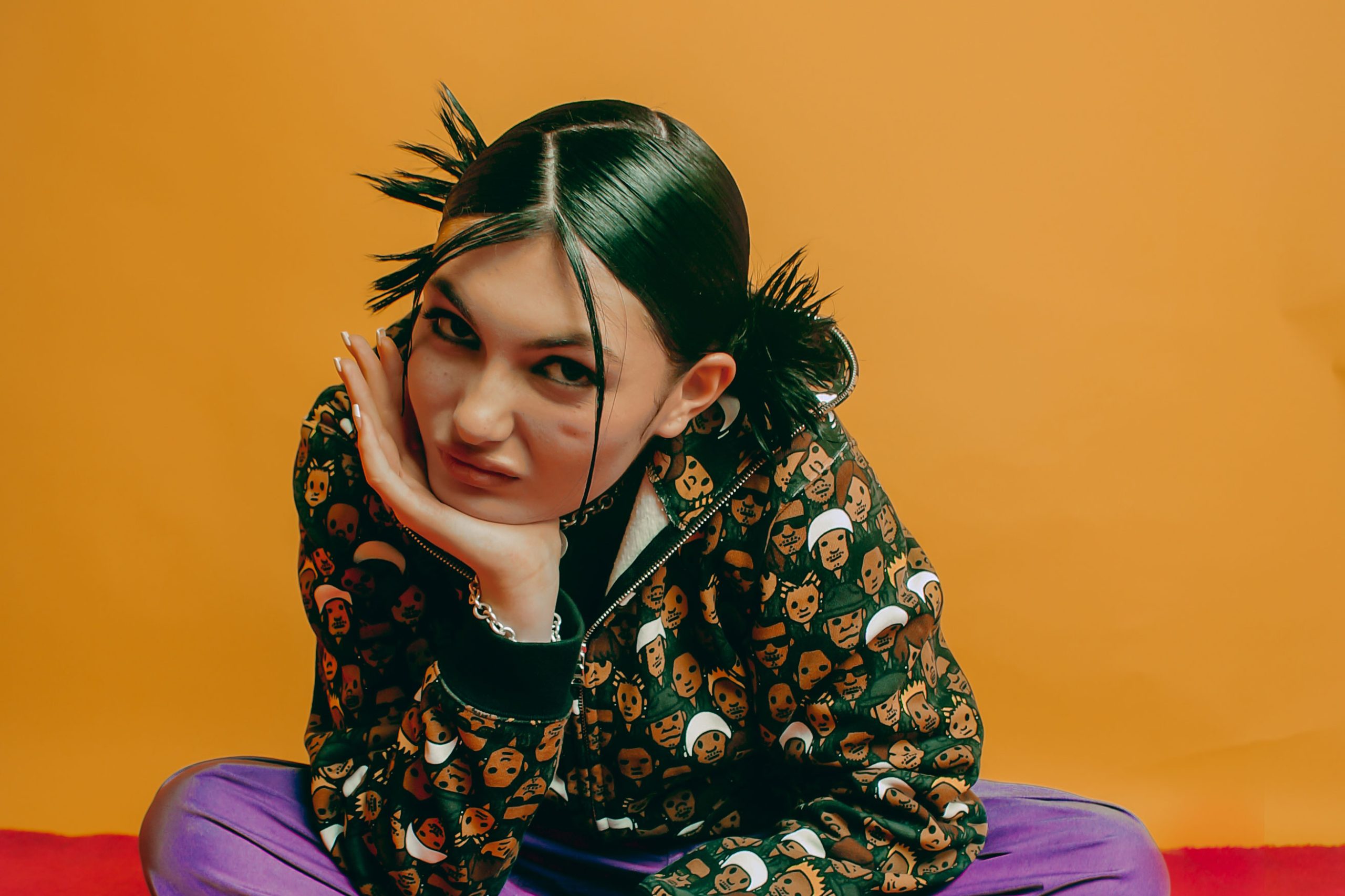 Willow Kayne: "It's ballsy music; I'm very rude in my lyrics" - Dork