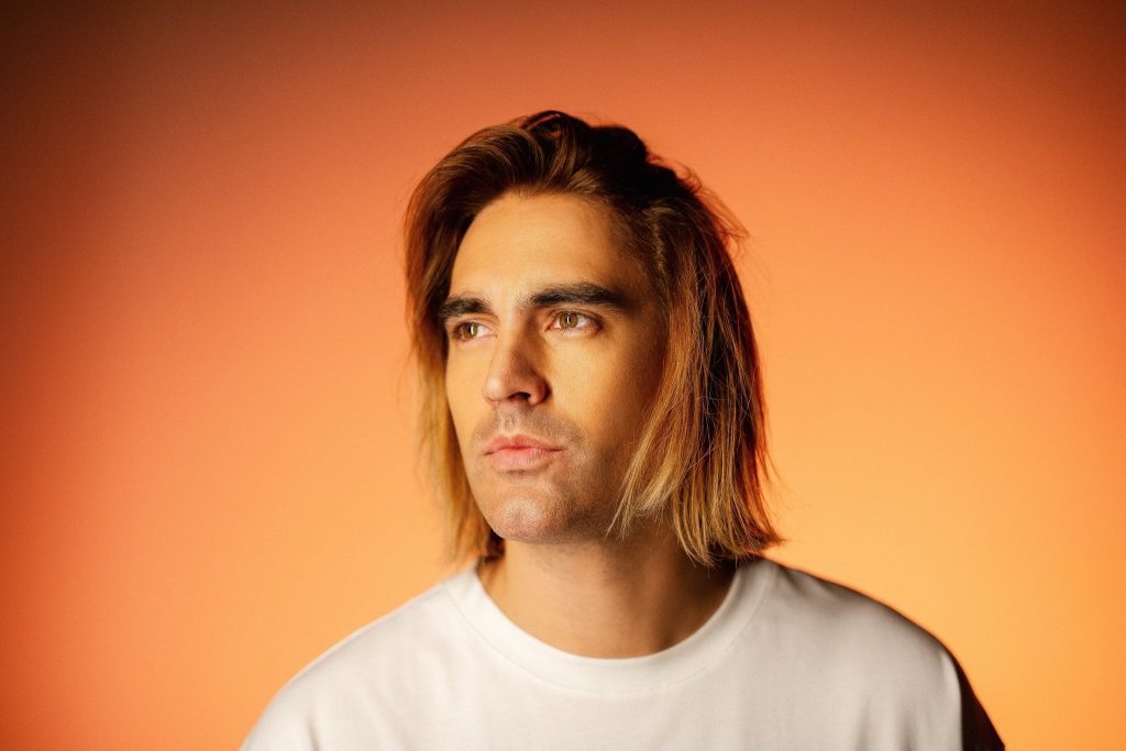 Charlie Simpson has shared a new single, 'All The Best' - Dork