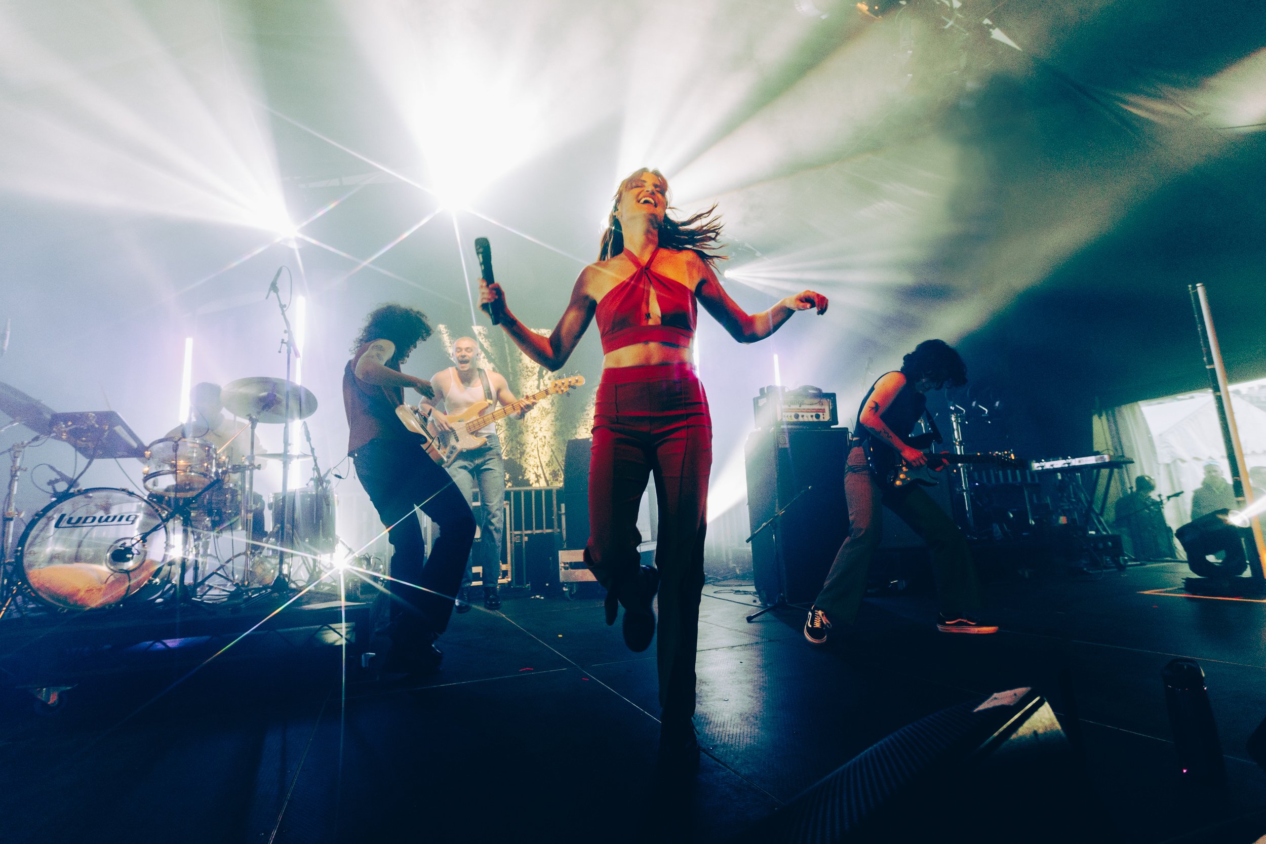 MUNA have announced a new spring tour, with support from Nova Twins - Dork