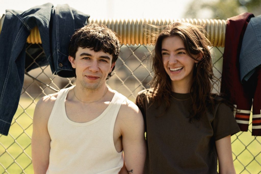 Alix Page releases new single, ‘Pulling Teeth’ | Dork