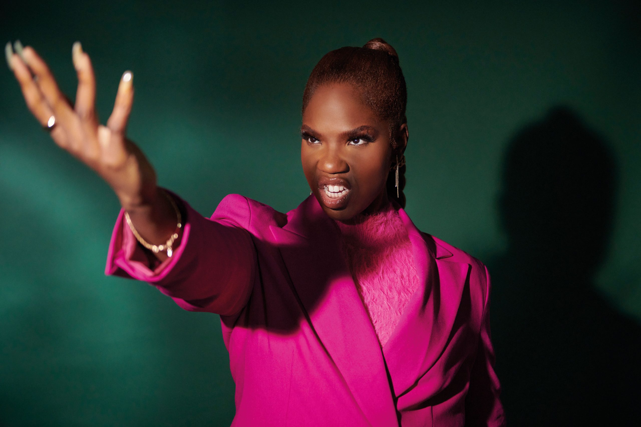 ENNY: Champagne problems - Dork