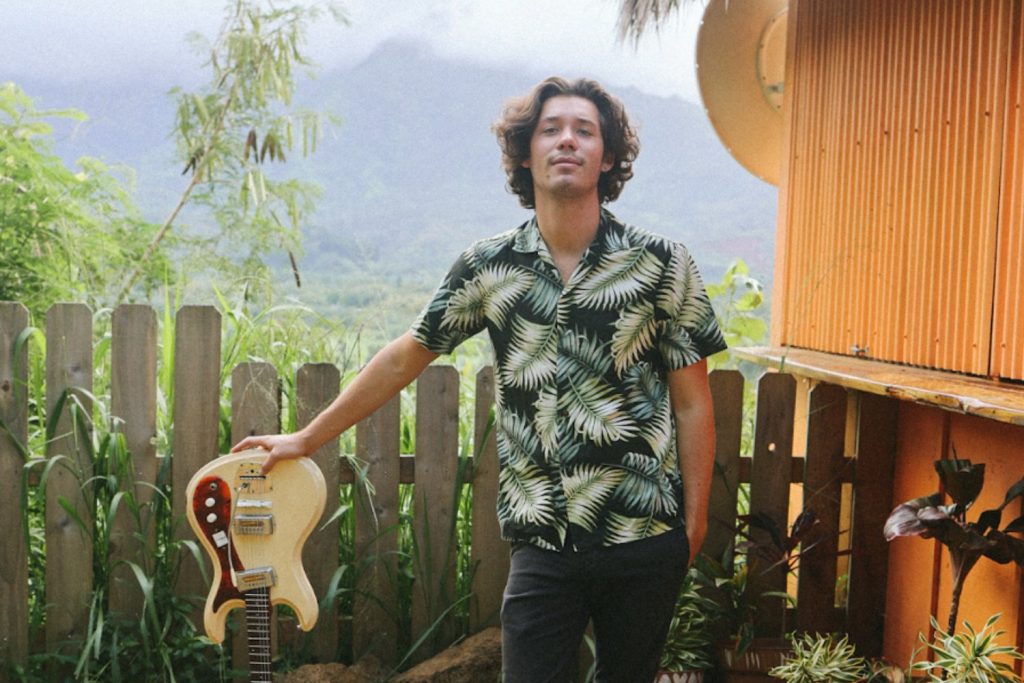 Eli Smart has dropped a breezy new banger, ‘Done Me’ - Dork