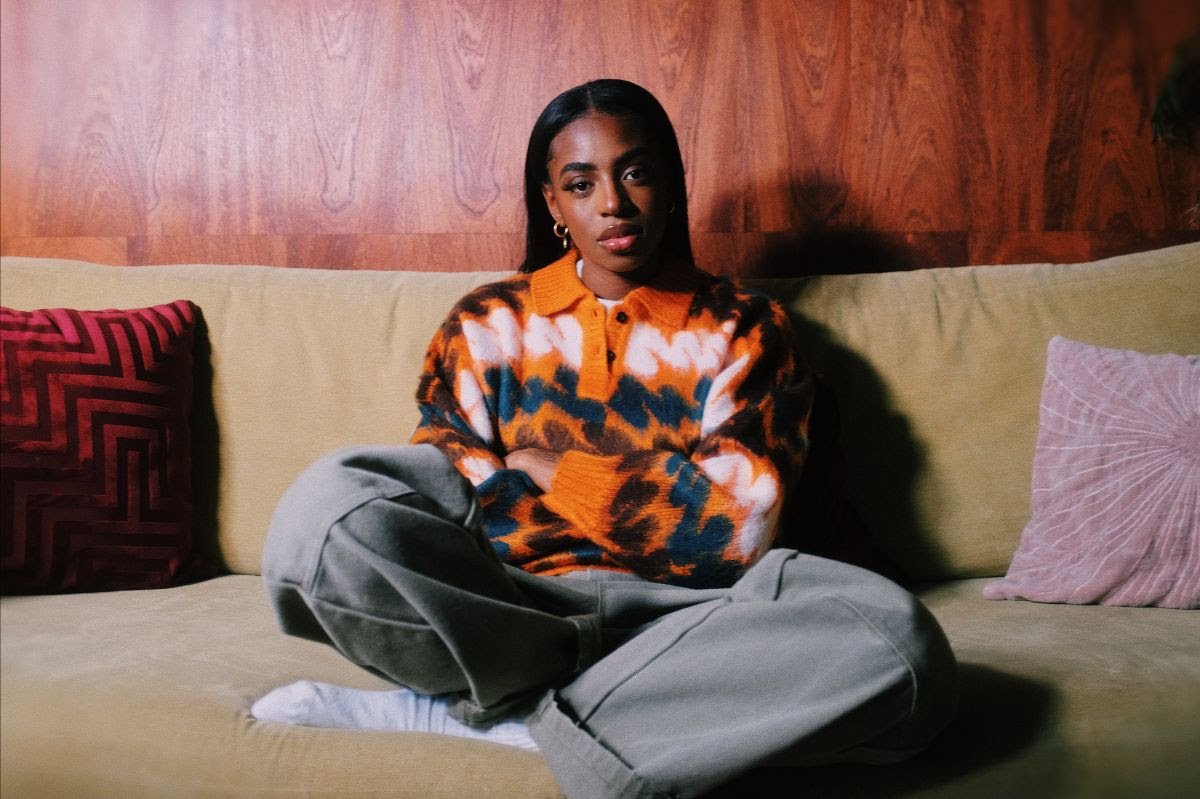 Cat Burns has debuted her "very positive" new single, 'live more & love ...