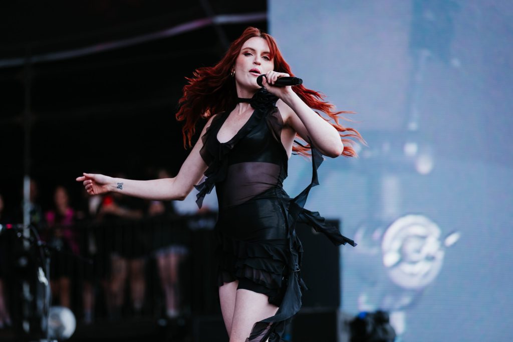 MUNA's Katie Gavin has announced her debut solo single, 'Aftertaste' - Dork