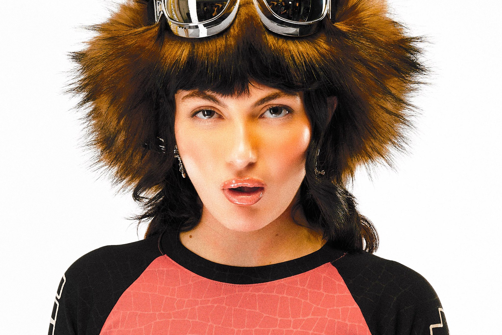 Willow Kayne battles with her head and heart with new single 'Riots' - Dork