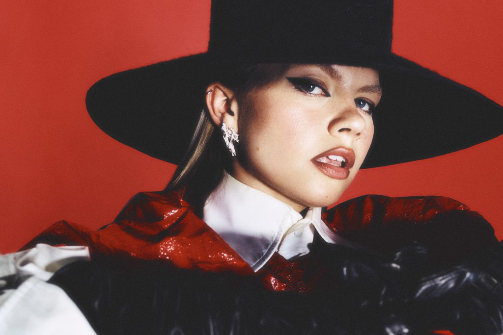 CHINCHILLA has shared raw new single 'Avoidance' ahead of her sold-out ...