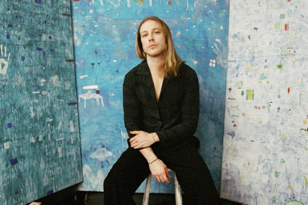 Isaac Gracie releases new single 'Lullaby', his first music of 2024 - Dork