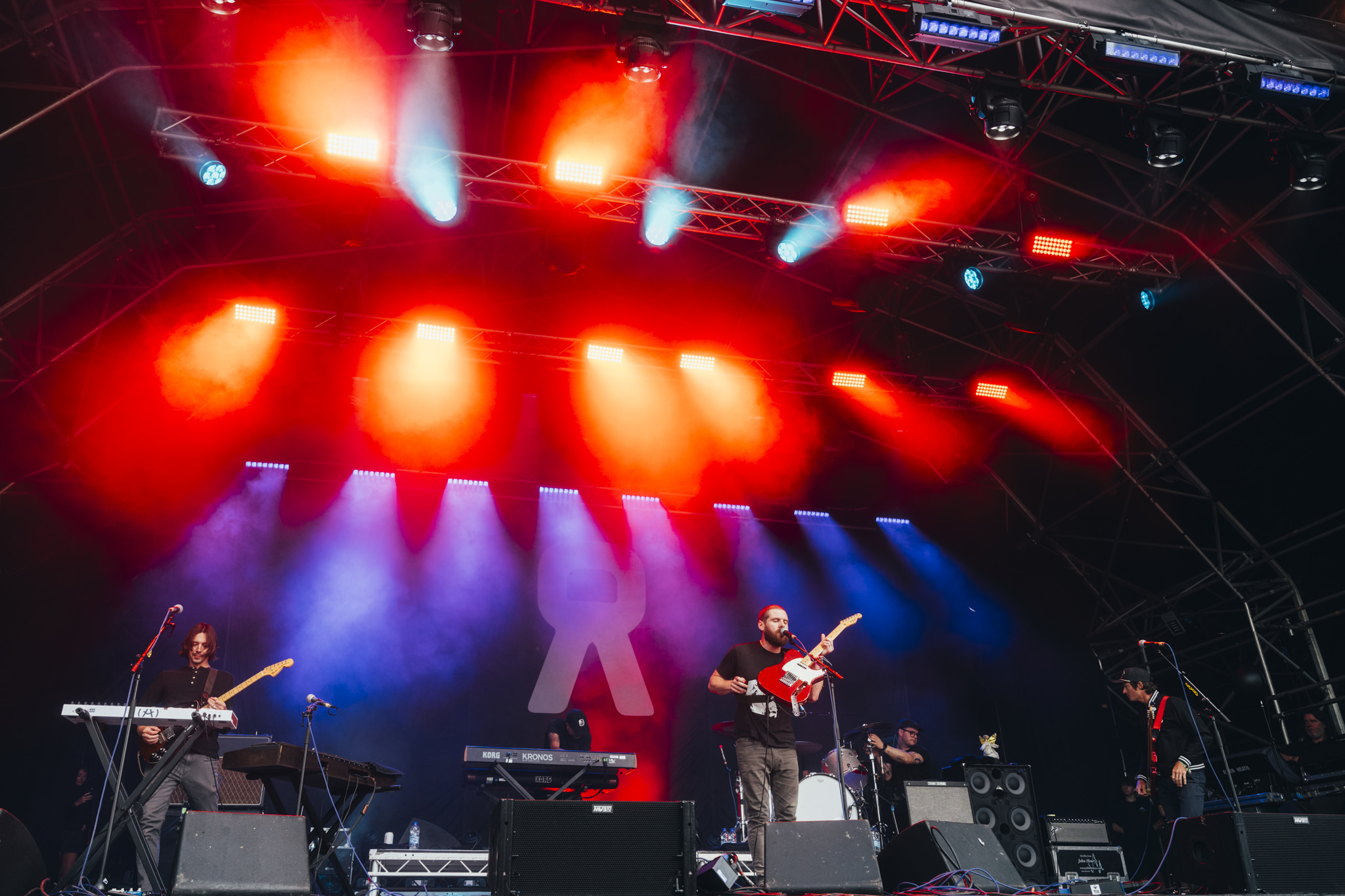 2000trees brings top-line bands and a swarm of new talent to Upcote ...