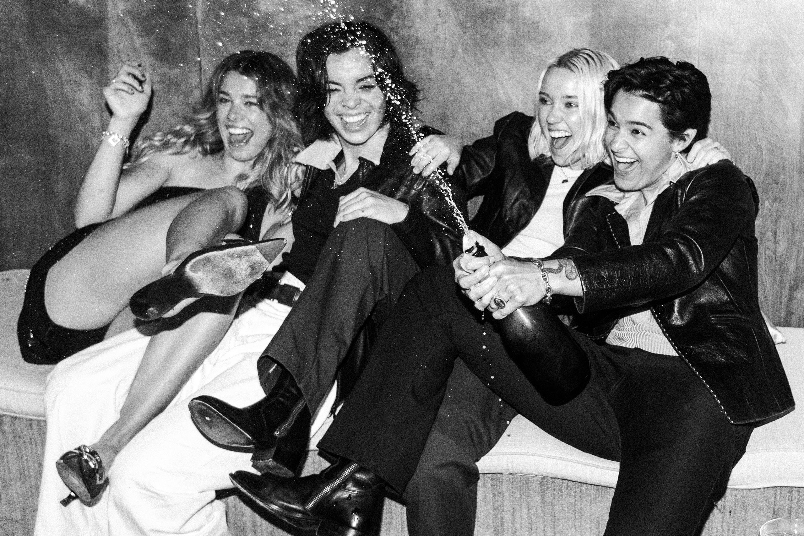 The Aces have returned with their hot new single 'The Magic' - Dork