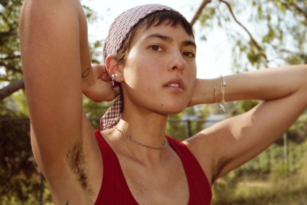 Miya Folick takes back control with her newly dropped single, 'La Da Da' - Dork