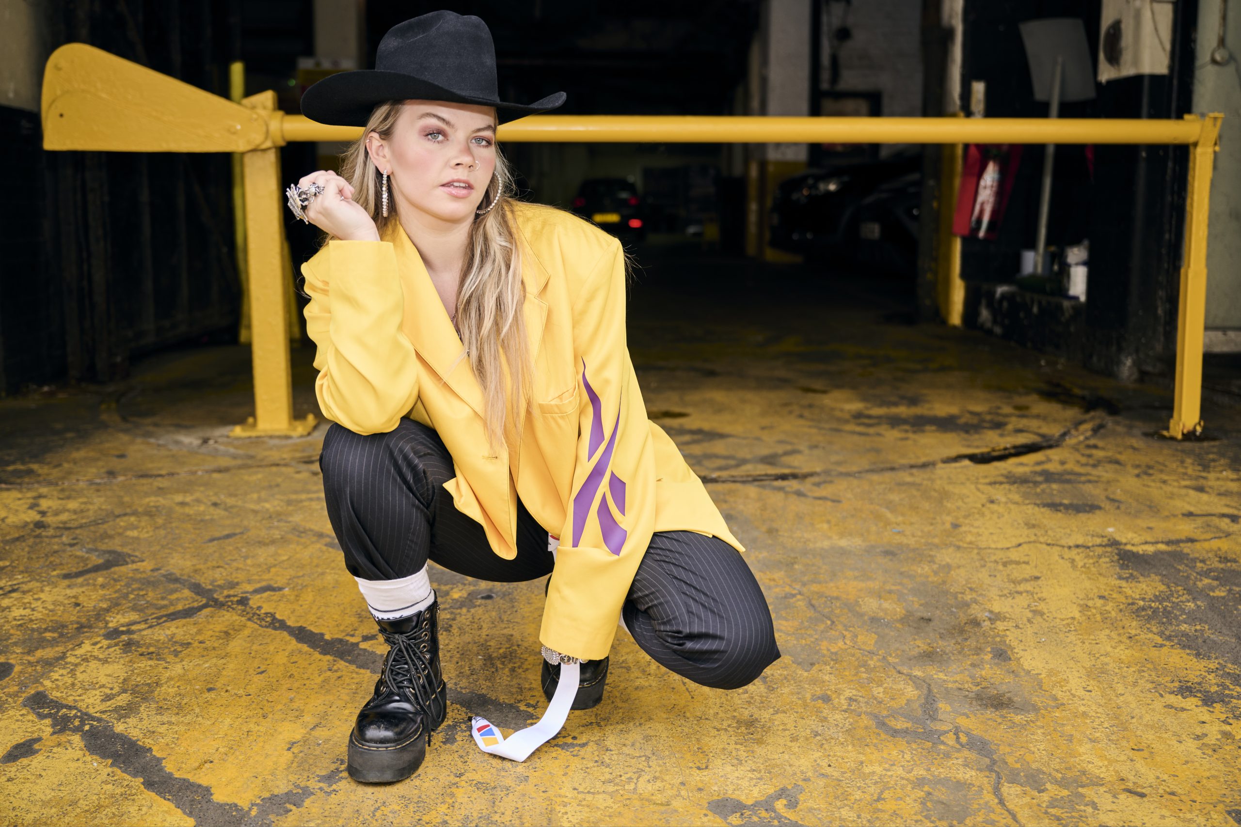 CHINCHILLA is breaking free with her brilliant new EP, 'FLYTRAP' - Dork