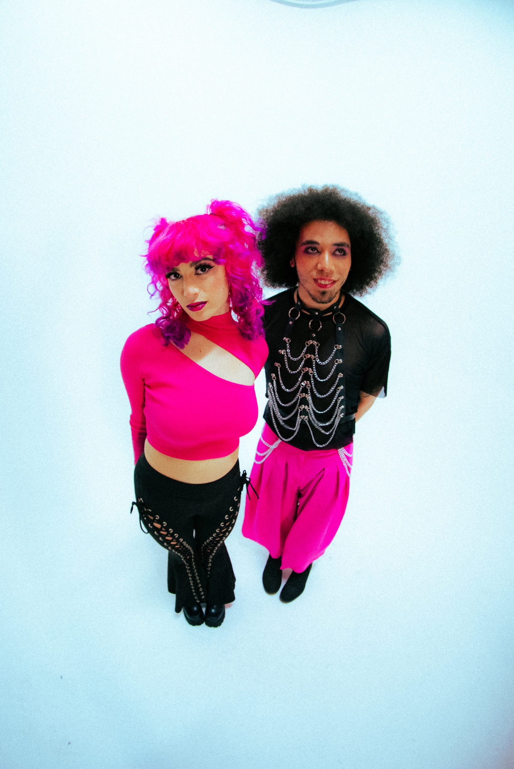 Honey Revenge are cooking up a 'Recipe For Disaster' - Dork