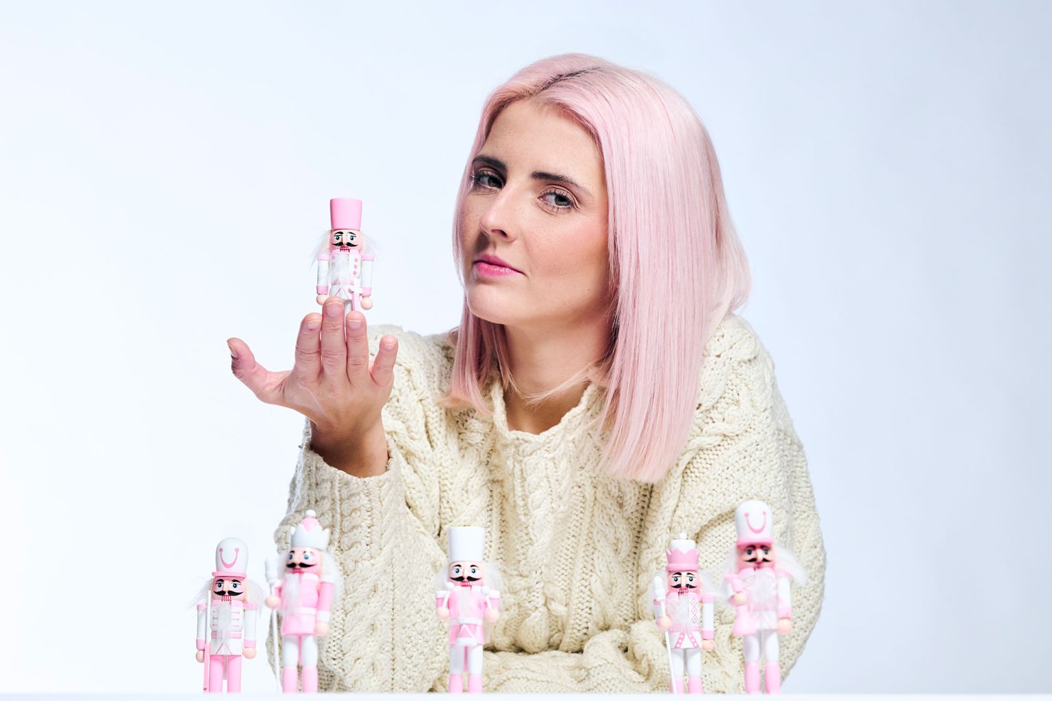 The Agenda Setter: Christmas Special Part 1 with Emily Burns - Dork