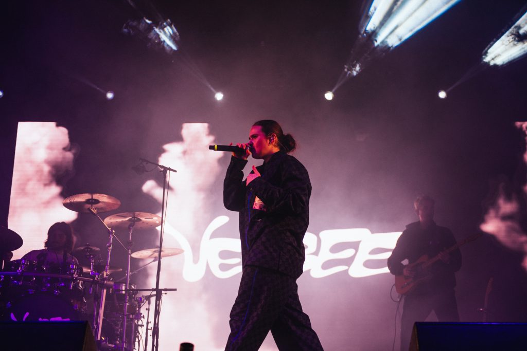 venbee talks new music and her "mental year" at Reading 2023 - Dork