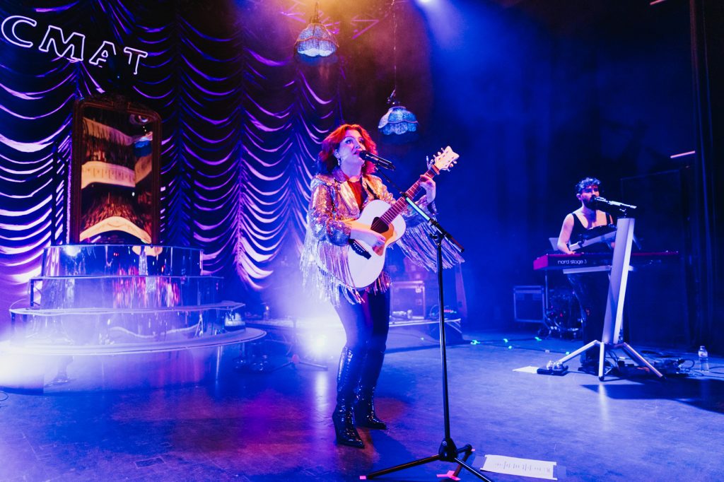 CMAT lives up to her pop star dreams at Shepherd's Bush Empire, London ...