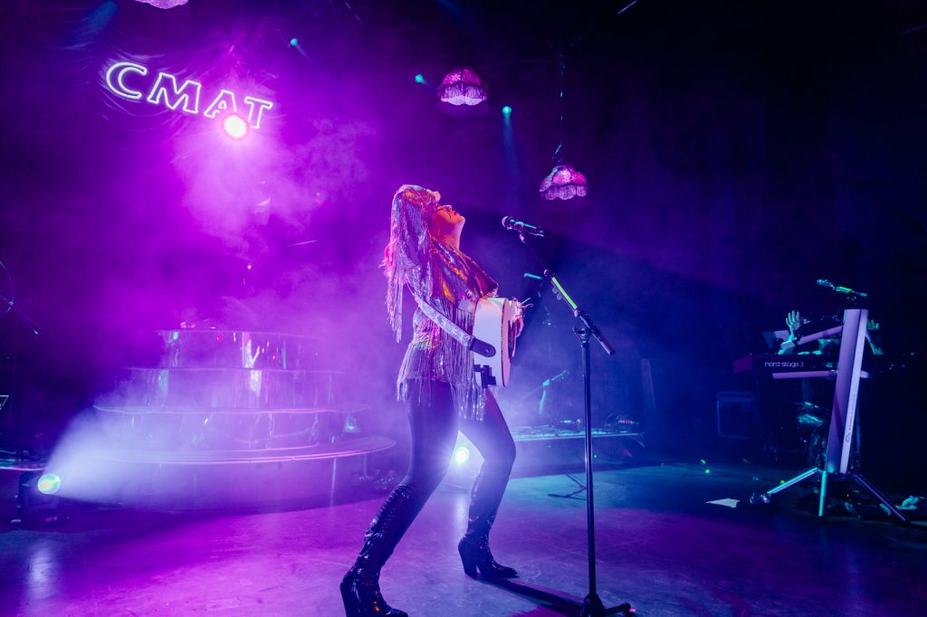 CMAT lives up to her pop star dreams at Shepherd's Bush Empire, London ...