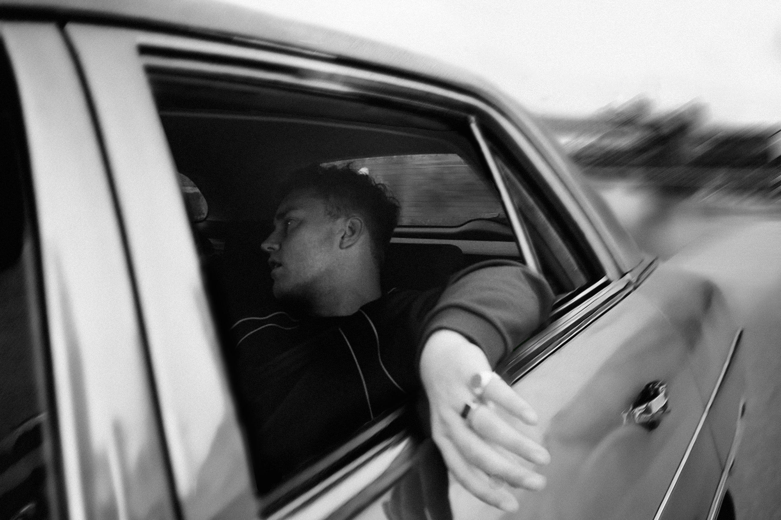 Sam Fender has released his new single 'Arm's Length' - Dork