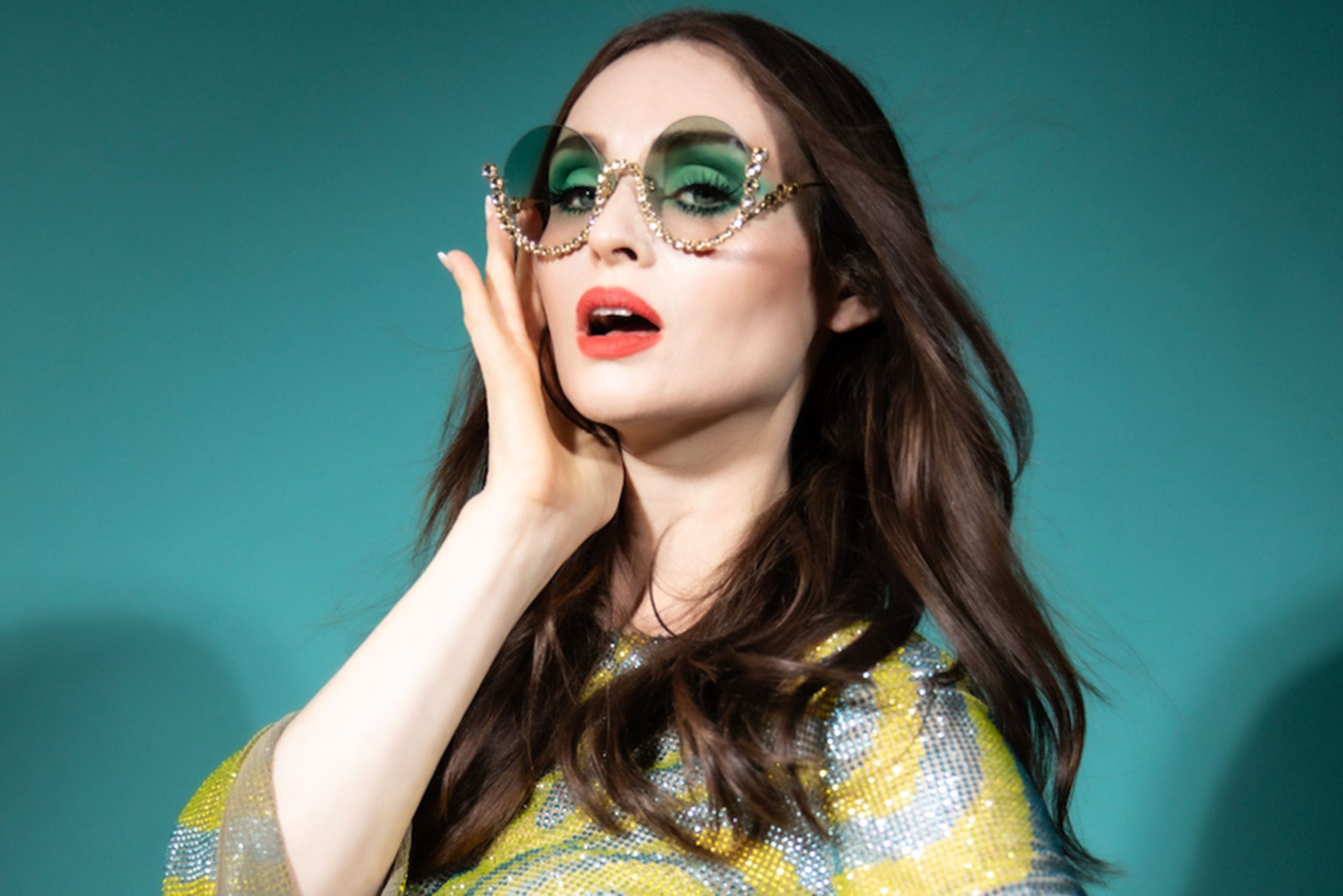 Sophie Ellis-Bextor has returned with her disco-pop single 'Relentless ...